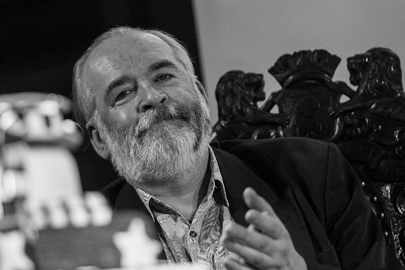 Yach Paszkiewicz (1958-2017)