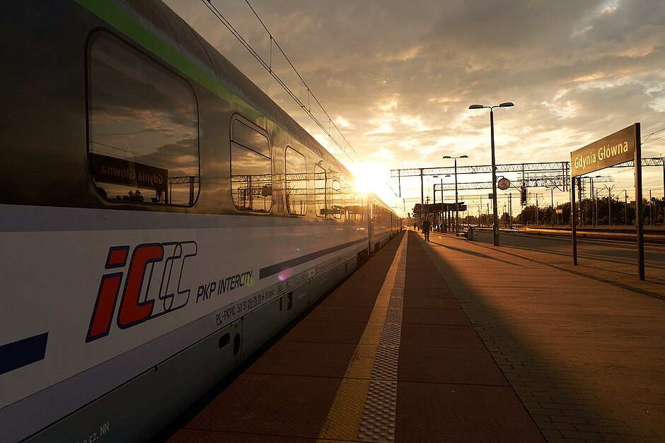 Wakacyjny rozkład jazdy PKP Intercity. Każdego dnia 114 pociągów w Gdańsku